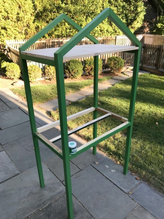 Modern House Shaped Desk - Jaime Costiglio