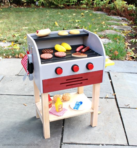 Kids Play Grill - Jaime Costiglio