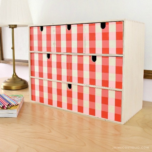 How to Paint a Large Checkered Pattern - Jaime Costiglio