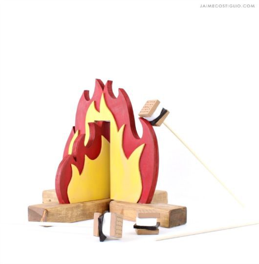 DIY Play Campfire - Jaime Costiglio