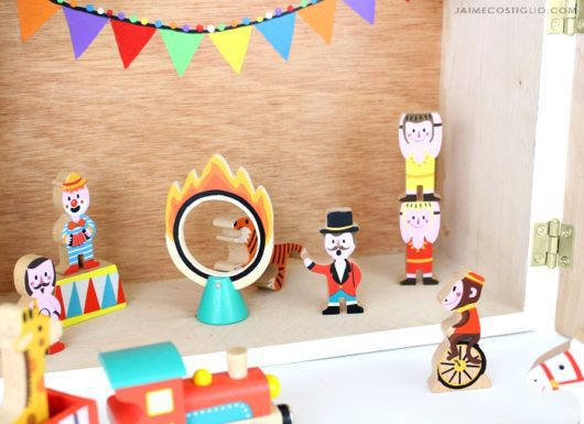 DIY Play Circus - Jaime Costiglio