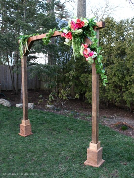 DIY Self Standing Wood Arch - Jaime Costiglio