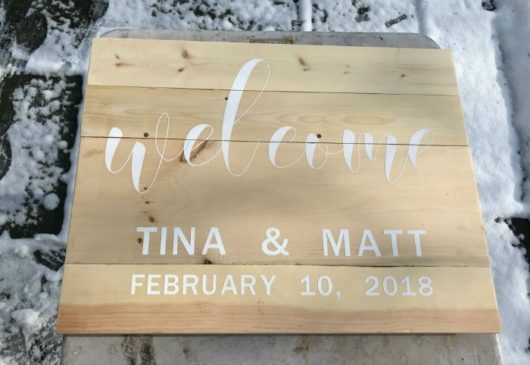 DIY Welcome Sign and Stand - Jaime Costiglio