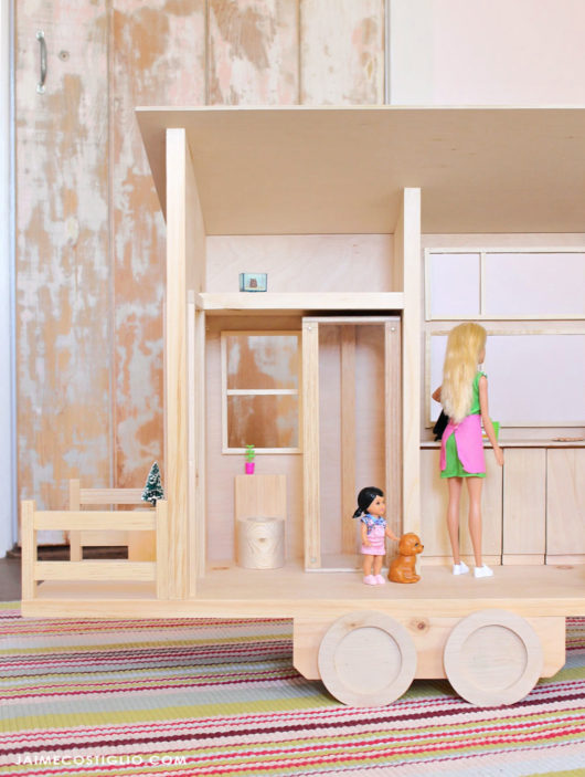 Barbie Size Tiny House Dollhouse - Jaime Costiglio