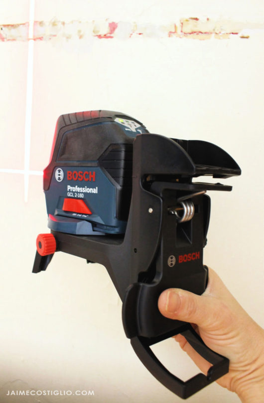 Bosch Self Leveling Cross Line Laser Levels - Jaime Costiglio