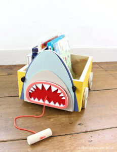 DIY Animal Book Cart - Jaime Costiglio