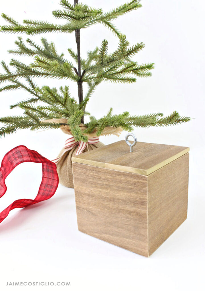 DIY Handmade Wood Gift Box - Jaime Costiglio