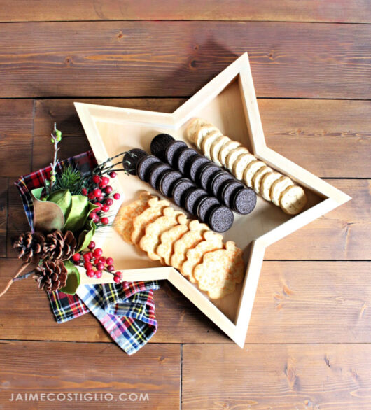 DIY Wood Star Tray - Jaime Costiglio