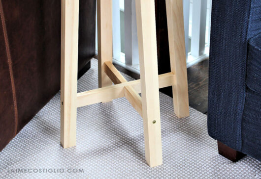 DIY Simple Side Table - Jaime Costiglio