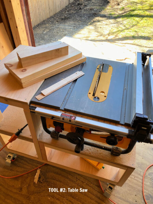 DIY Simple Side Table - Jaime Costiglio