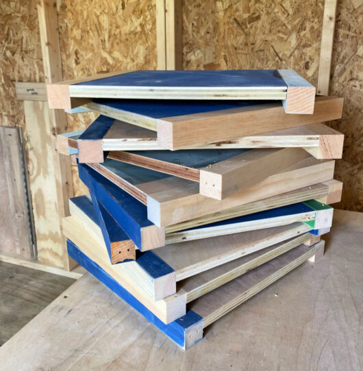 DIY Tower Shelf - Jaime Costiglio