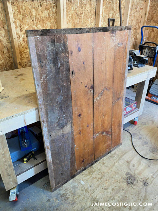 DIY Shiplap Simple Table - Jaime Costiglio