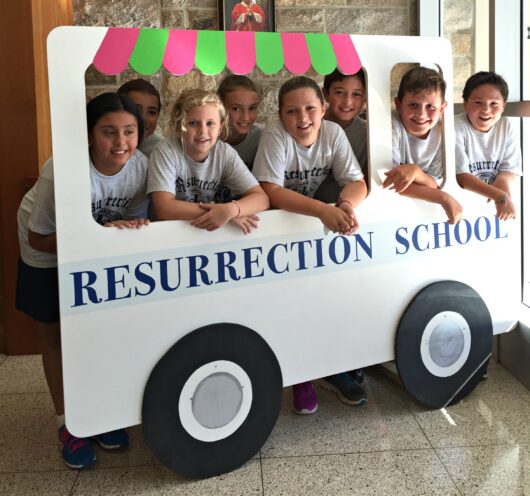 Self Standing Ice Cream Truck Prop - Jaime Costiglio