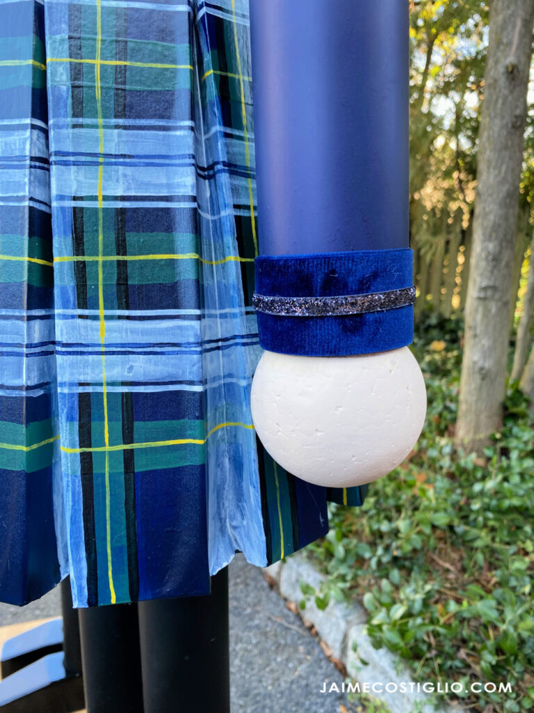 DIY Giant Nutcracker - Jaime Costiglio