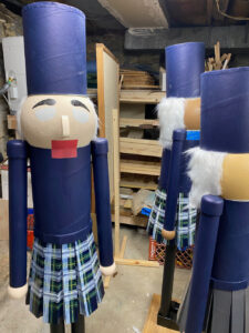 DIY Giant Nutcracker - Jaime Costiglio